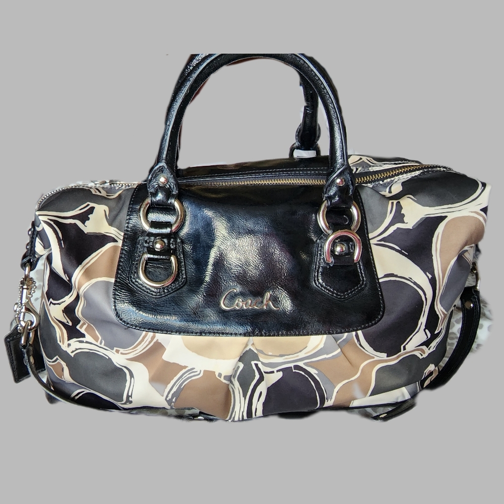 Coach Signature C Satin Shoulder Bag - Gem